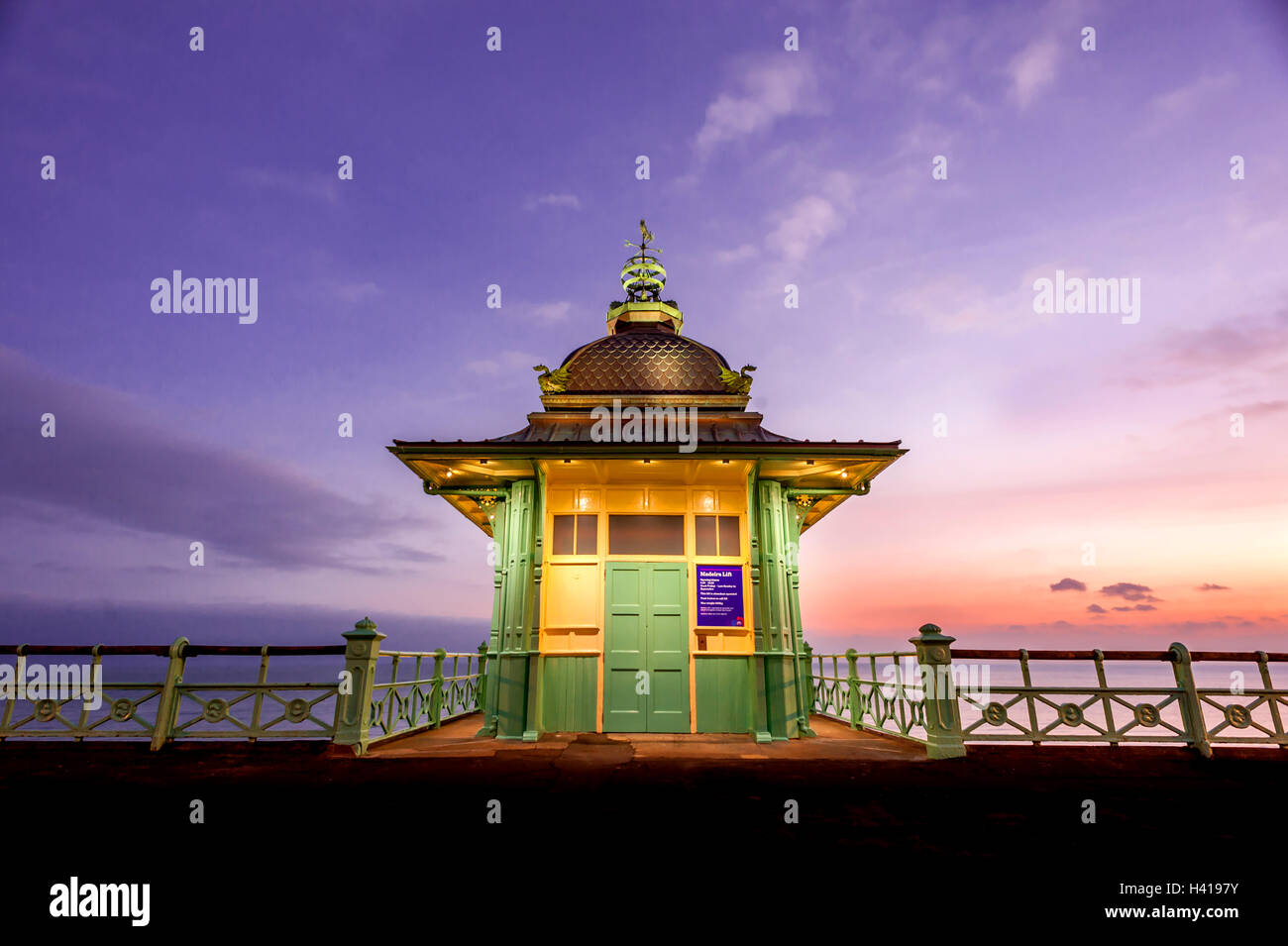 Brighton lift hi-res stock photography and images - Alamy