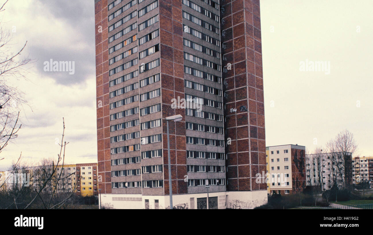 Big disk construction method hi-res stock photography and images - Alamy