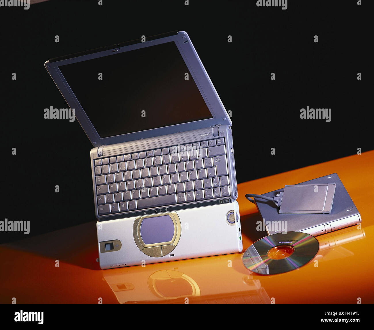 Laptop cd hi-res stock photography and images - Alamy