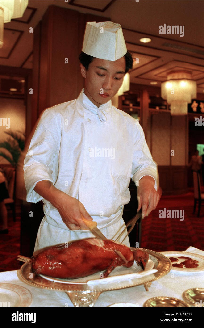 China, Peking, restaurant, cook, Peking duck, carve, no model release ...