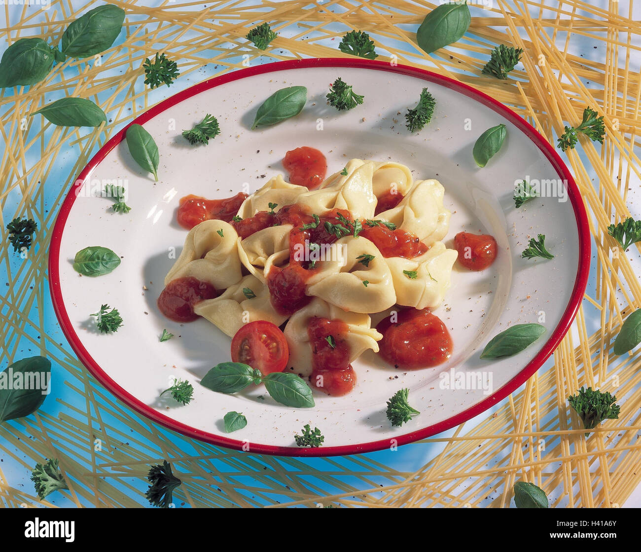 Pasta dish, plate, tortellini, ketchup, Still life, product photography ...