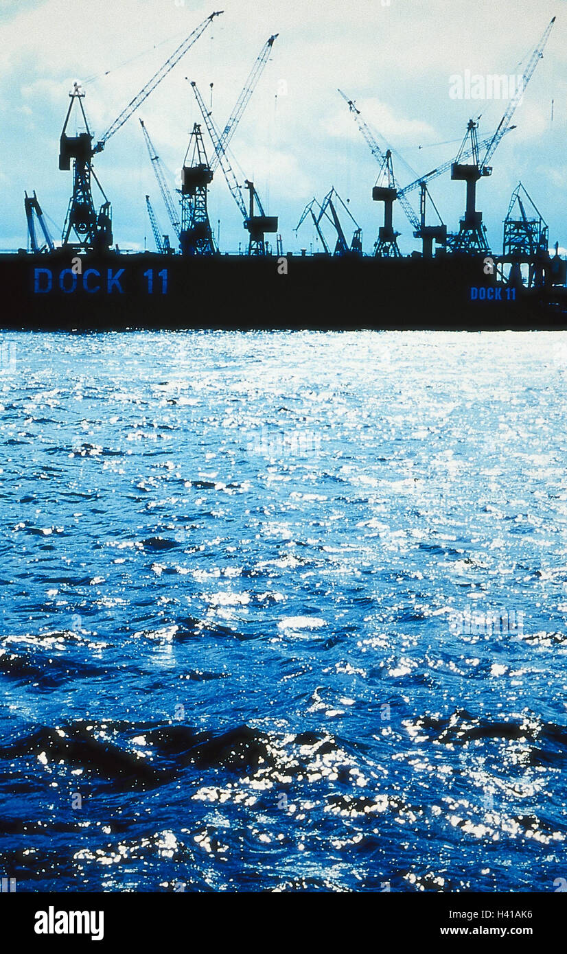 Germany, Hamburg, harbour, dock 11, loading engines, dusk, outside ...