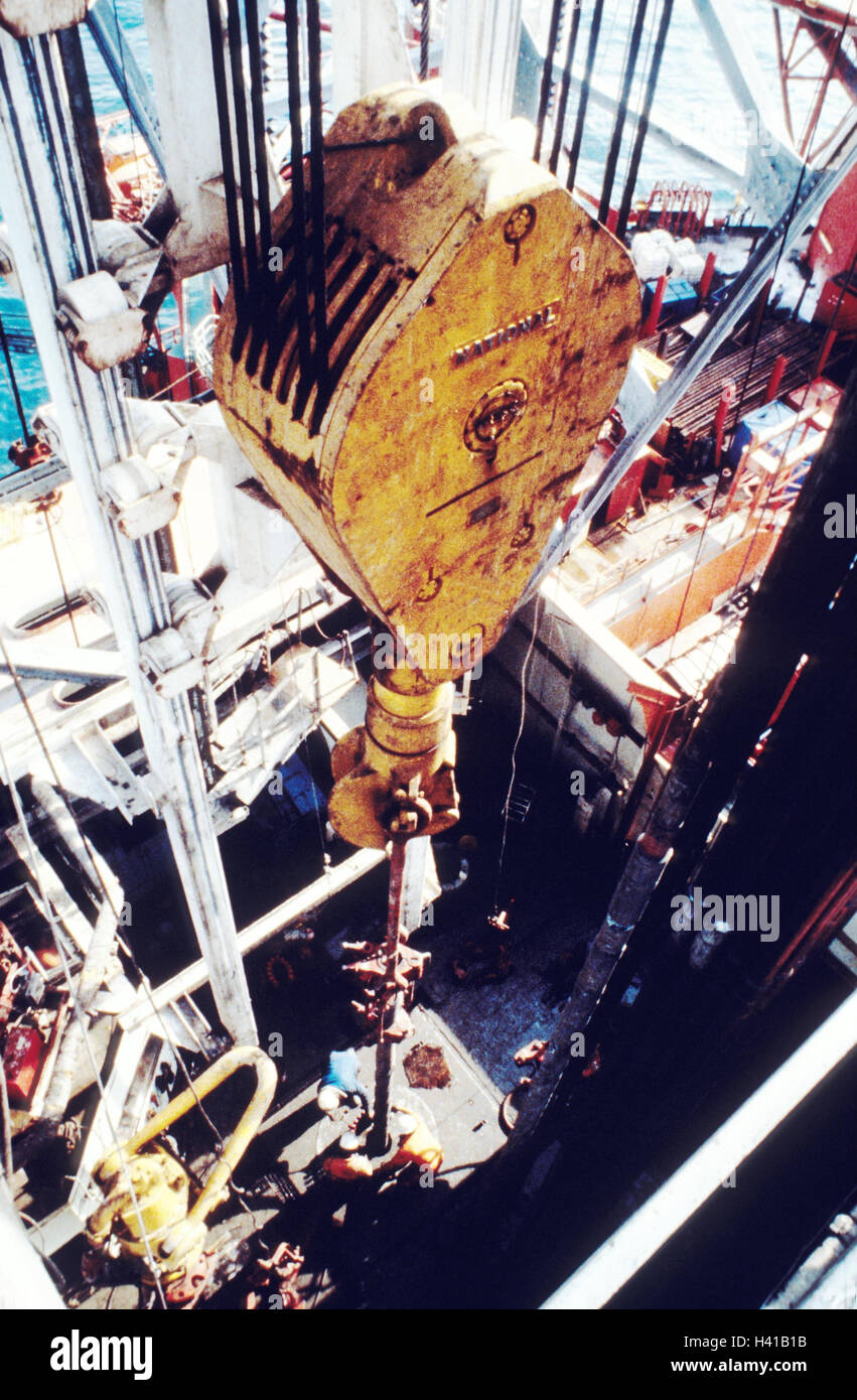 Drilling rig, deck, boring platform, outside, economy, industry, oil ...