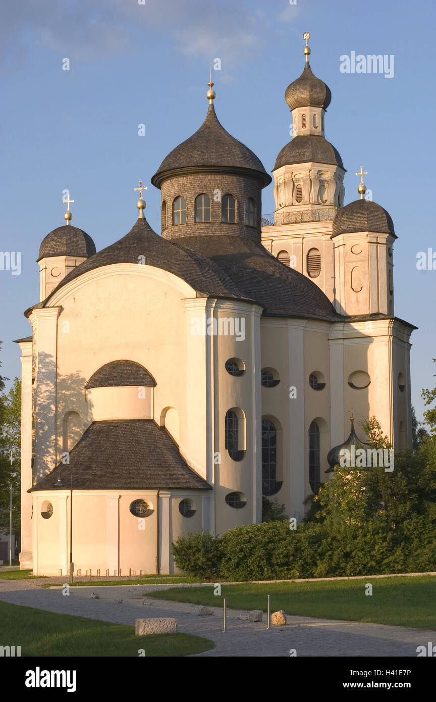 Germany, Bavaria, floodgate brook, church Maria pear tree, summer ...