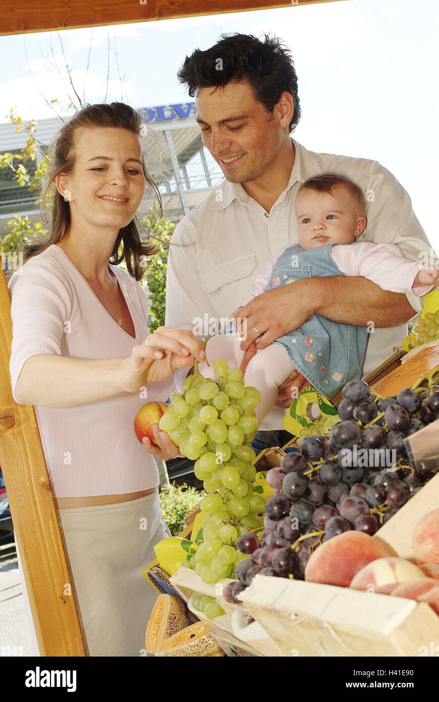 Family, market stall, fruit, select, half portrait, family portrait ...