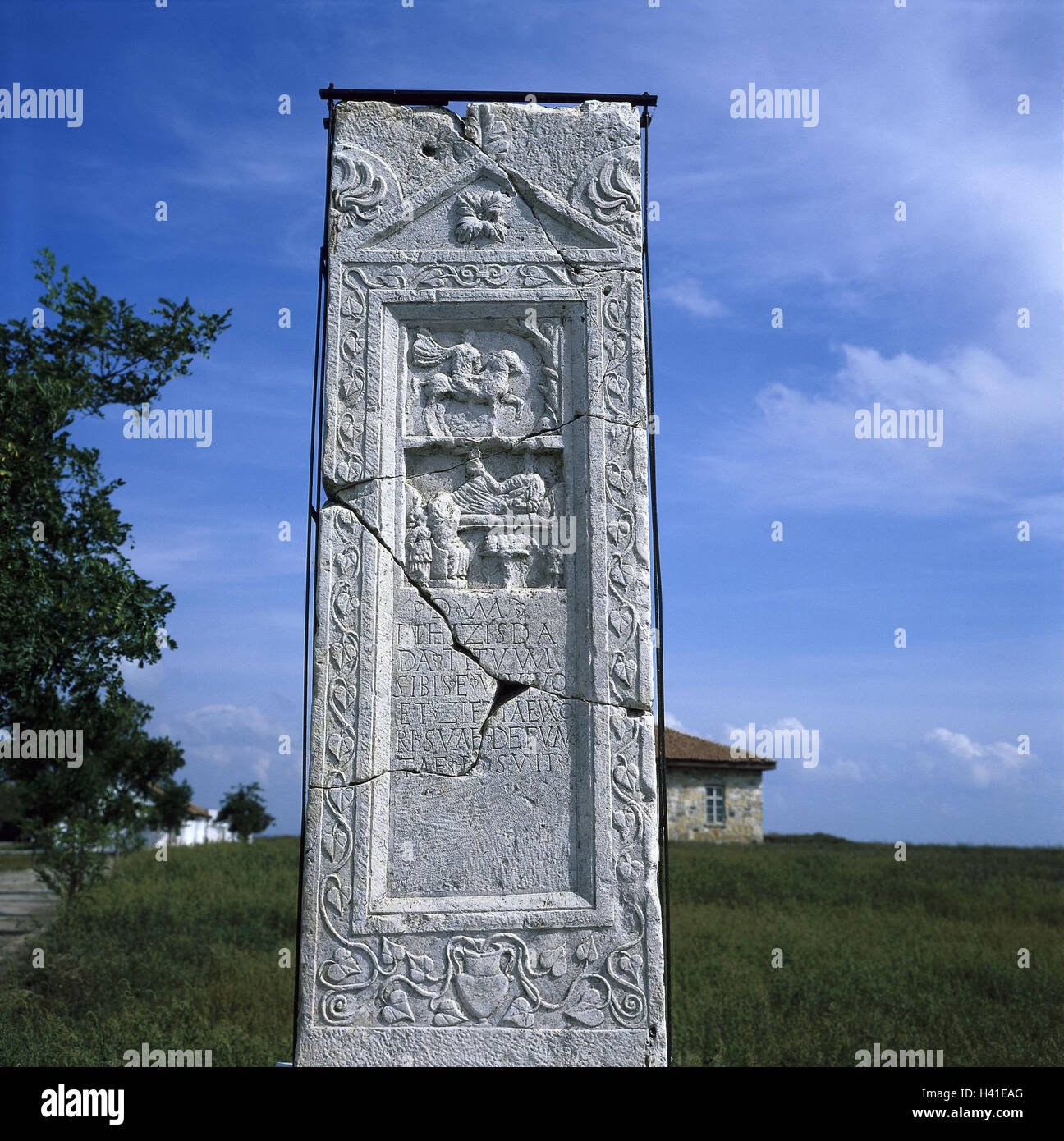 Roman stele hi-res stock photography and images - Alamy