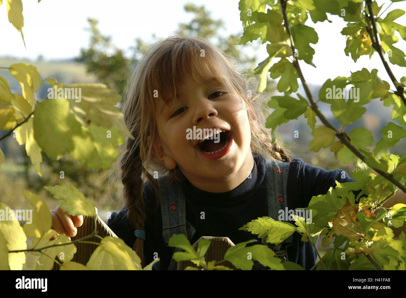 Girls, 4 years, portrait, laugh, Look camera, branches, abandoned ...