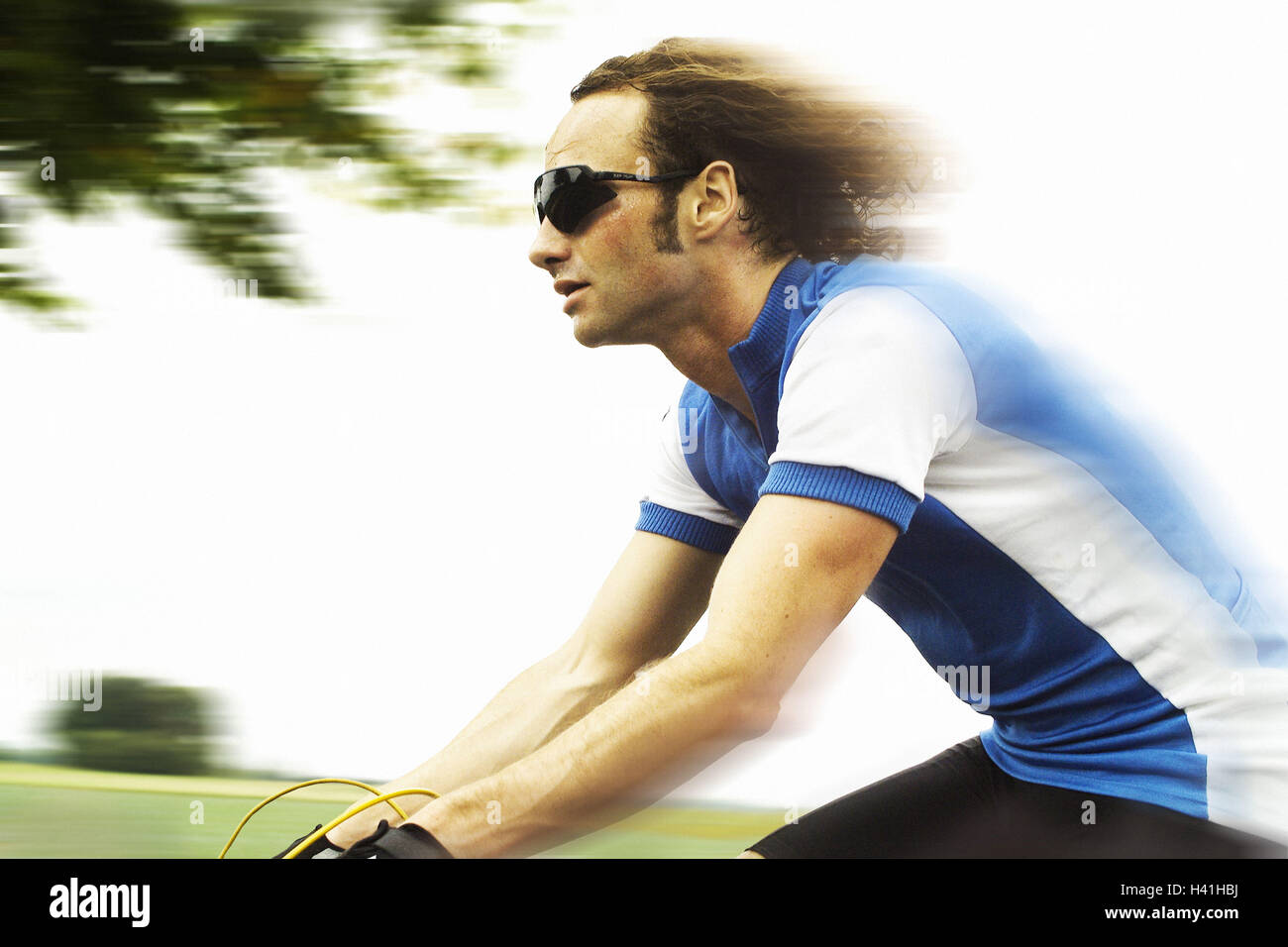 Cyclist side view cut out hi-res stock photography and images - Alamy