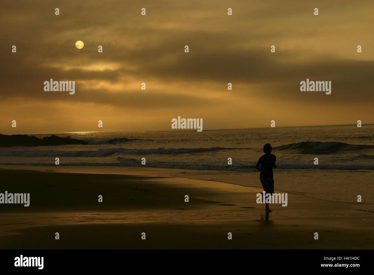 Sandy beach, silhouette, jogger, sundown sea, beach, man, 24 years ...