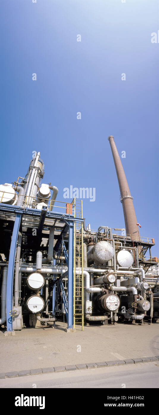 Refinery, industrial plant, detail, petrochemistry, crude oil ...
