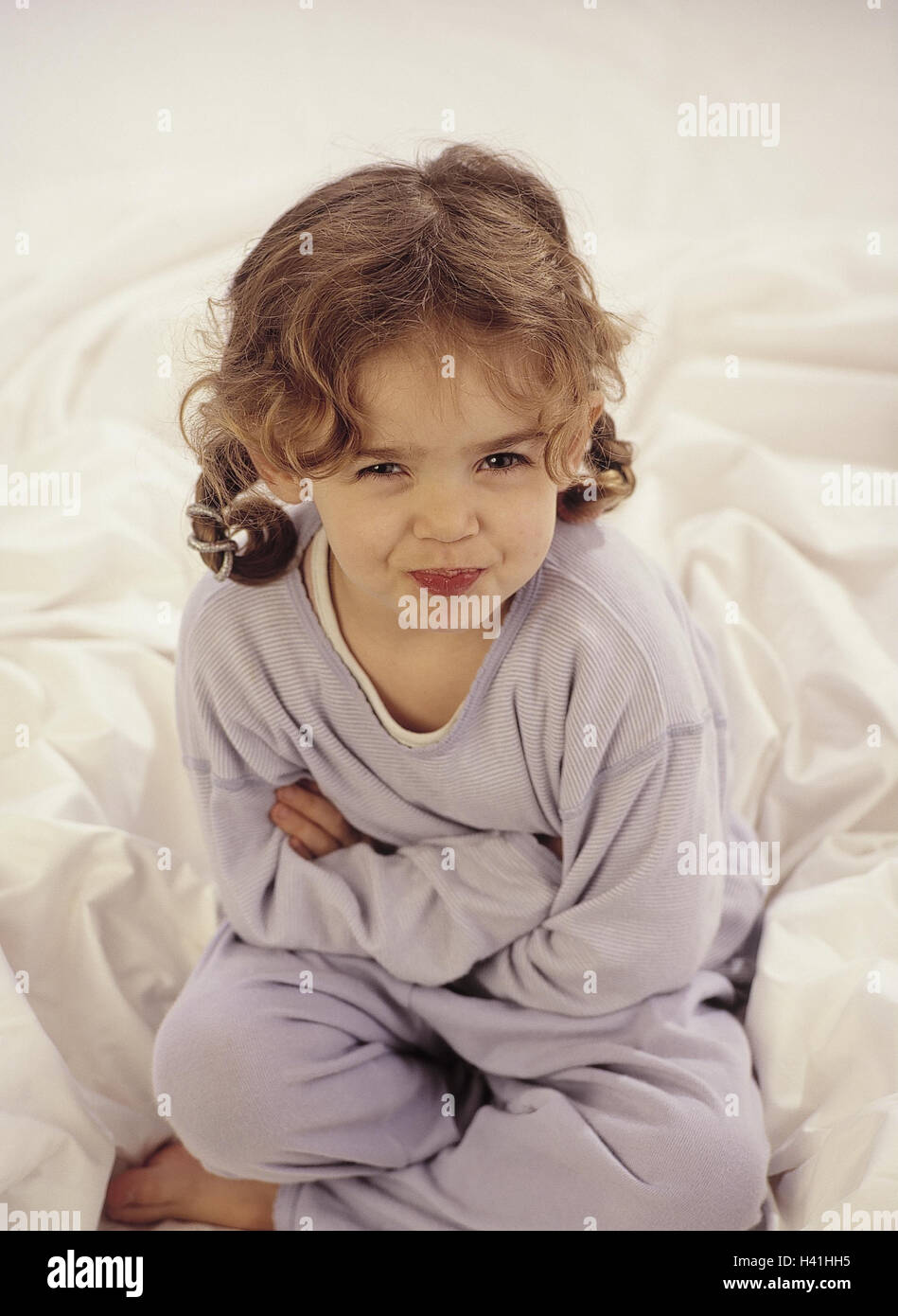 Bed, girl, sleep suit, sit, gesture, detail, inside, at home, child ...