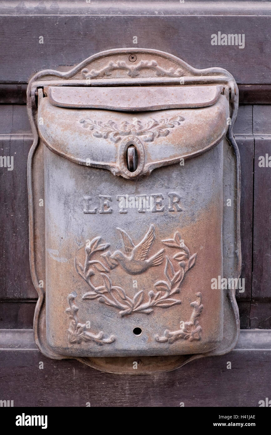 Vintage Letterbox Stock Photos & Vintage Letterbox Stock Images - Alamy