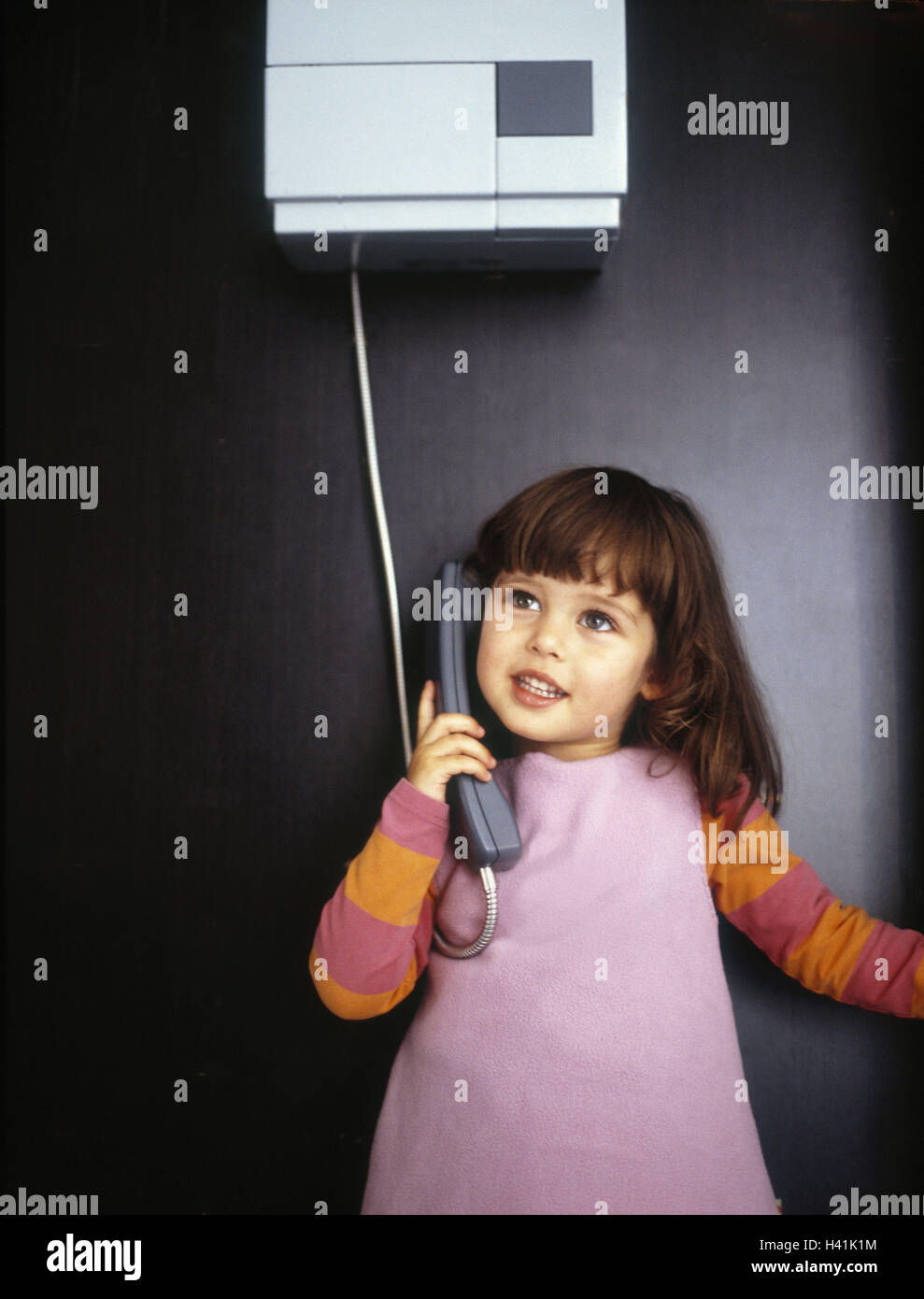 Girls, happy, pay phone, call up, play half portrait, child portrait ...