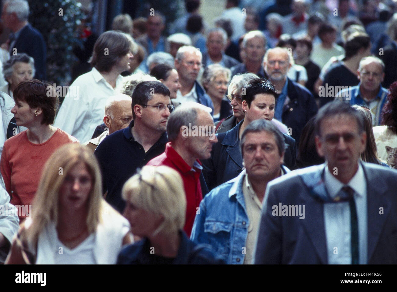 Town, crowd people, pedestrian!!! ONLY EDITORIALLY!!! Footpath, passer ...