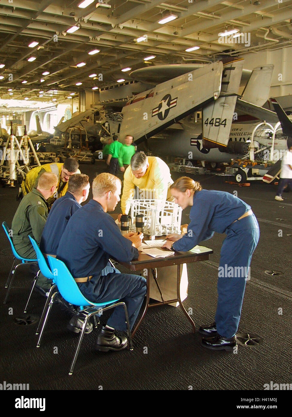 Uss constellation cv 64 hi-res stock photography and images - Alamy