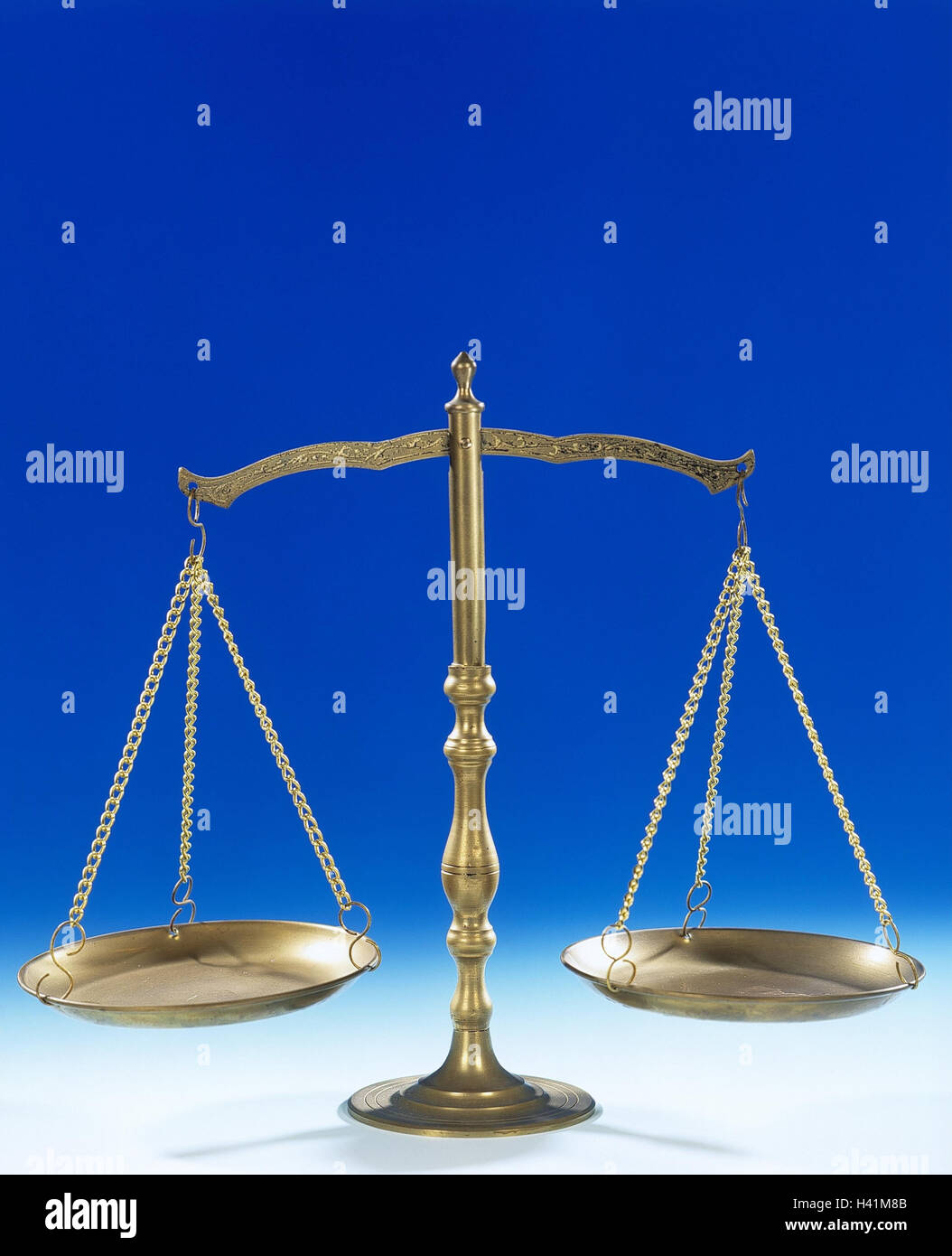 Beam scales, Still life, product photography, scales, weigh, advantages ...