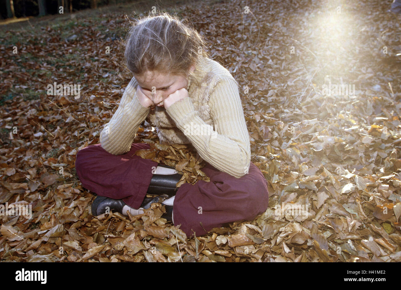 Autumn wood, foliage, girl, sadly, sit wood, season, autumn, autumnally ...