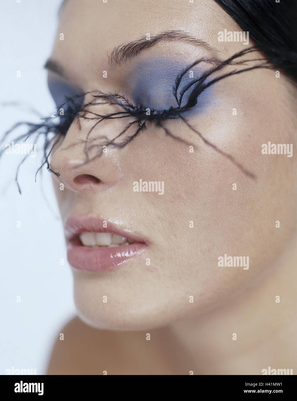 Woman, young, ocular make-up, extravagant, eyelashes, portrait, detail ...