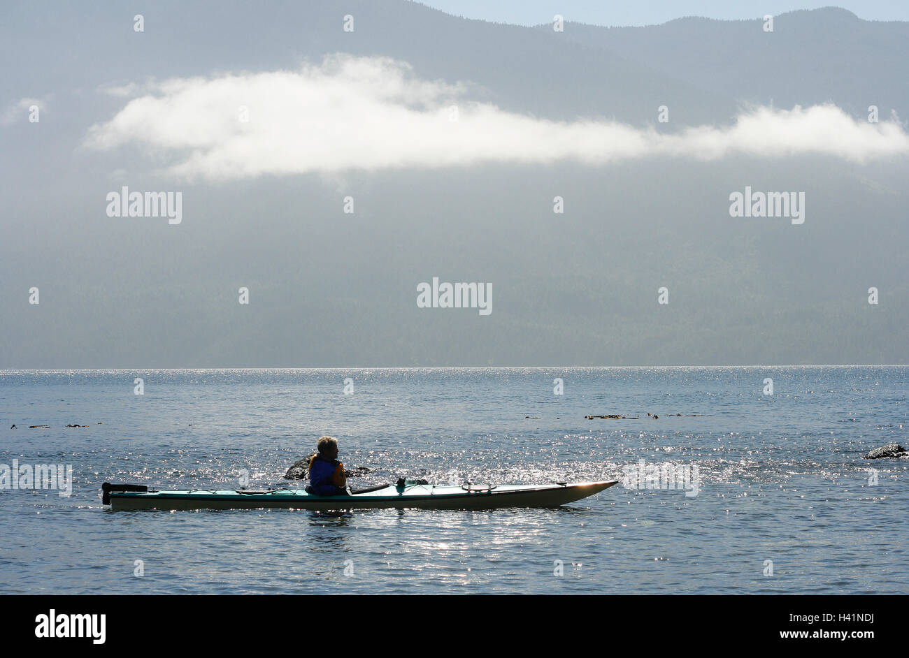 Johnstone strait kayak hi-res stock photography and images - Alamy