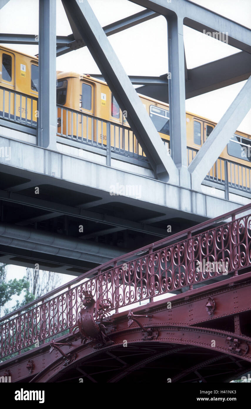 Footbridge, underground bridge, detail, crossing, connection ...