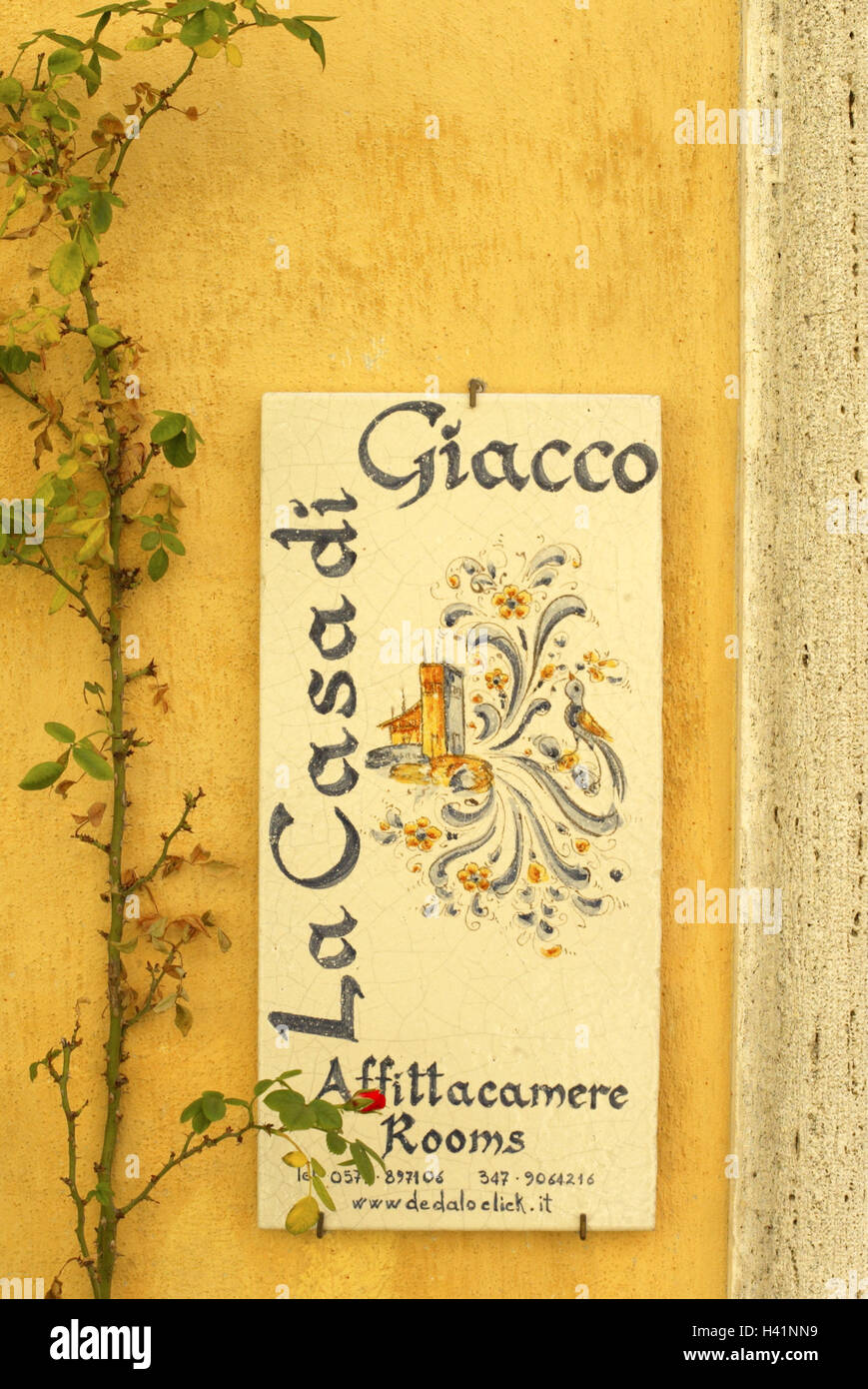 Tu label hi-res stock photography and images - Alamy