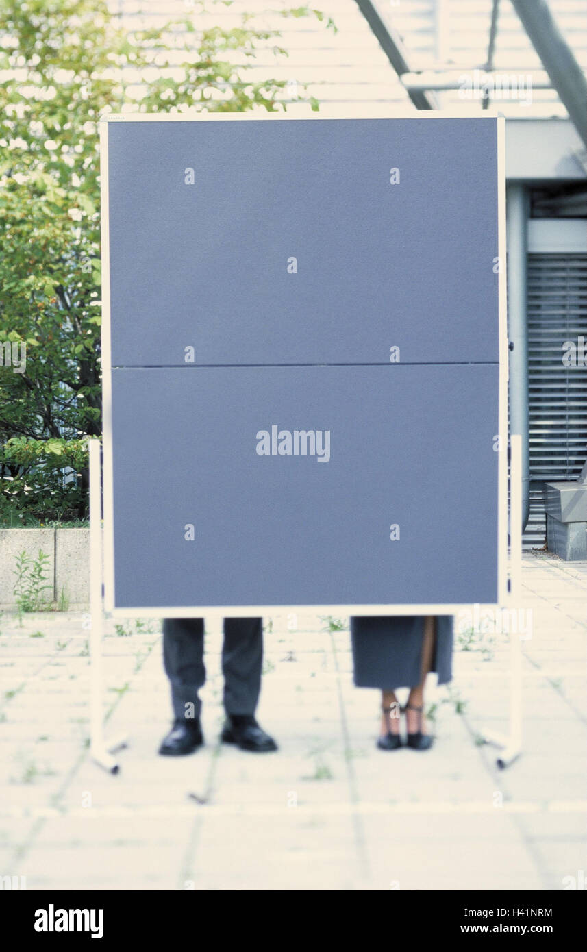 People present presentation hi-res stock photography and images - Alamy