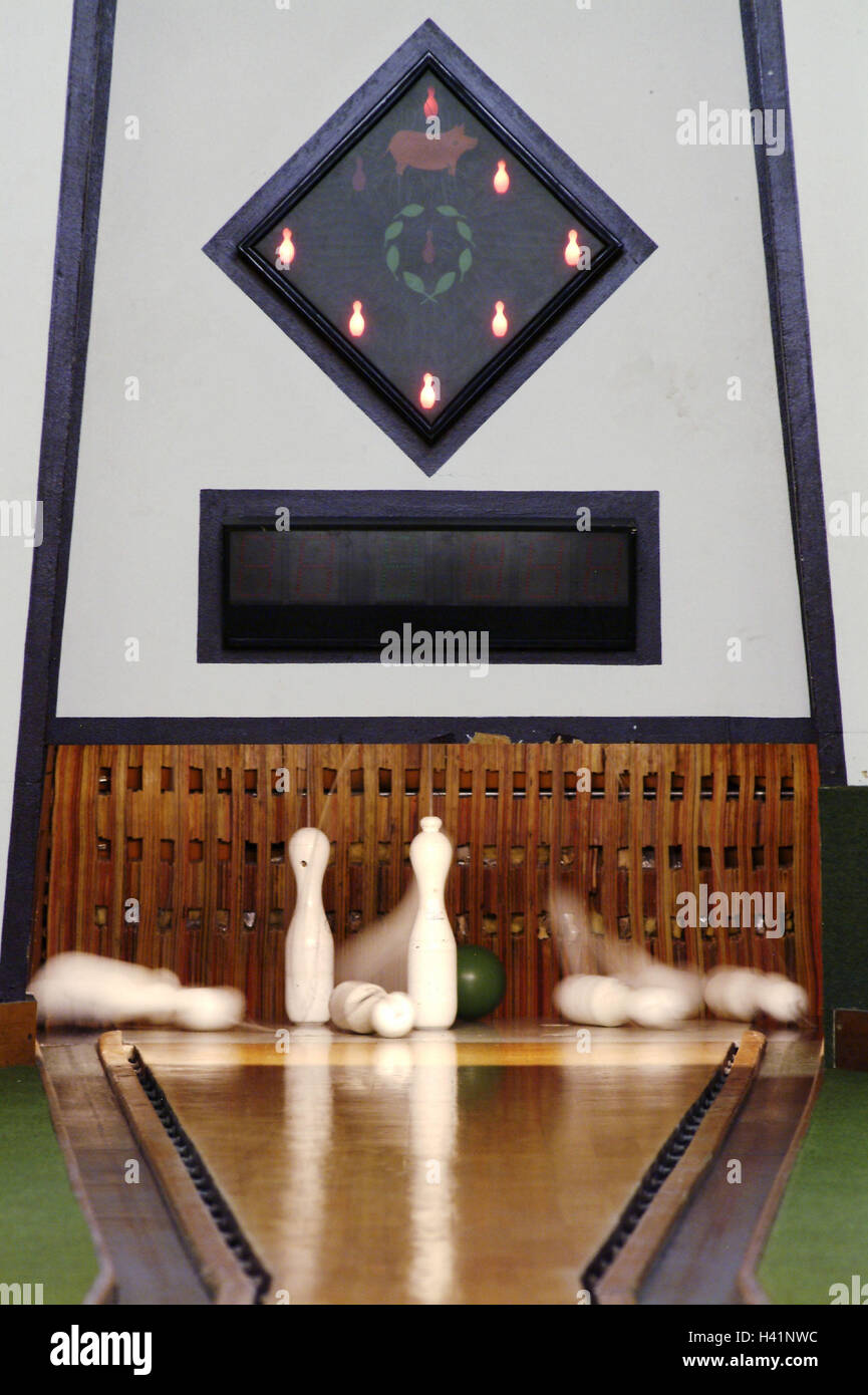 Bowling alley, cones, Leisure time, hobby, sport, track, cones ...