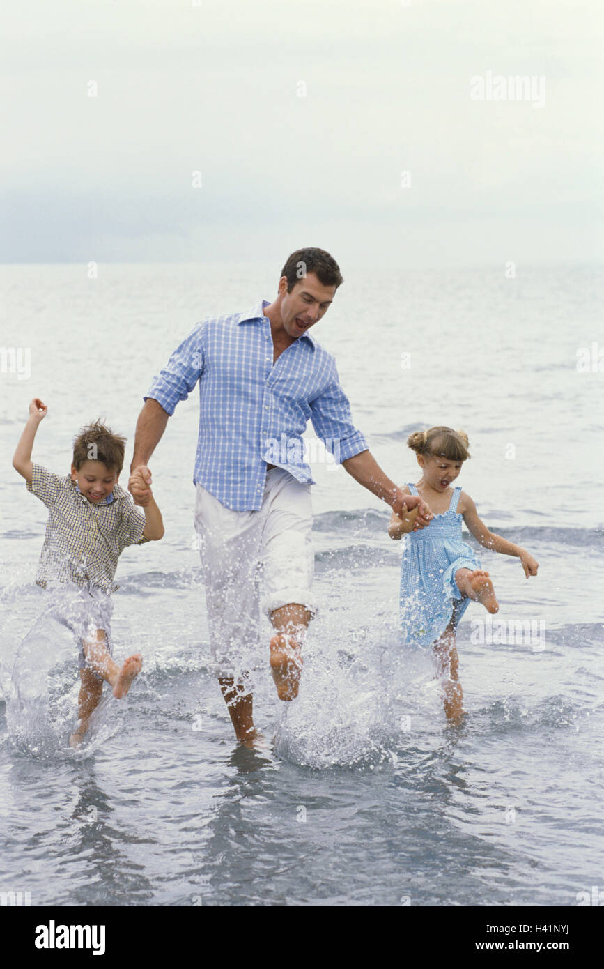 Shallow sea water children hi-res stock photography and images - Alamy