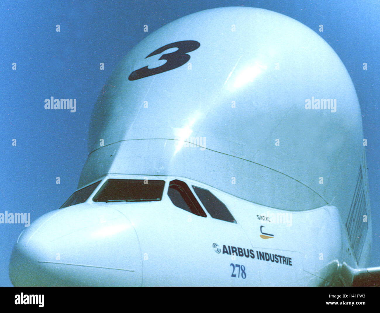 Airbus industry, airbus, "Beluga", supertransporter, charge, aviation ...