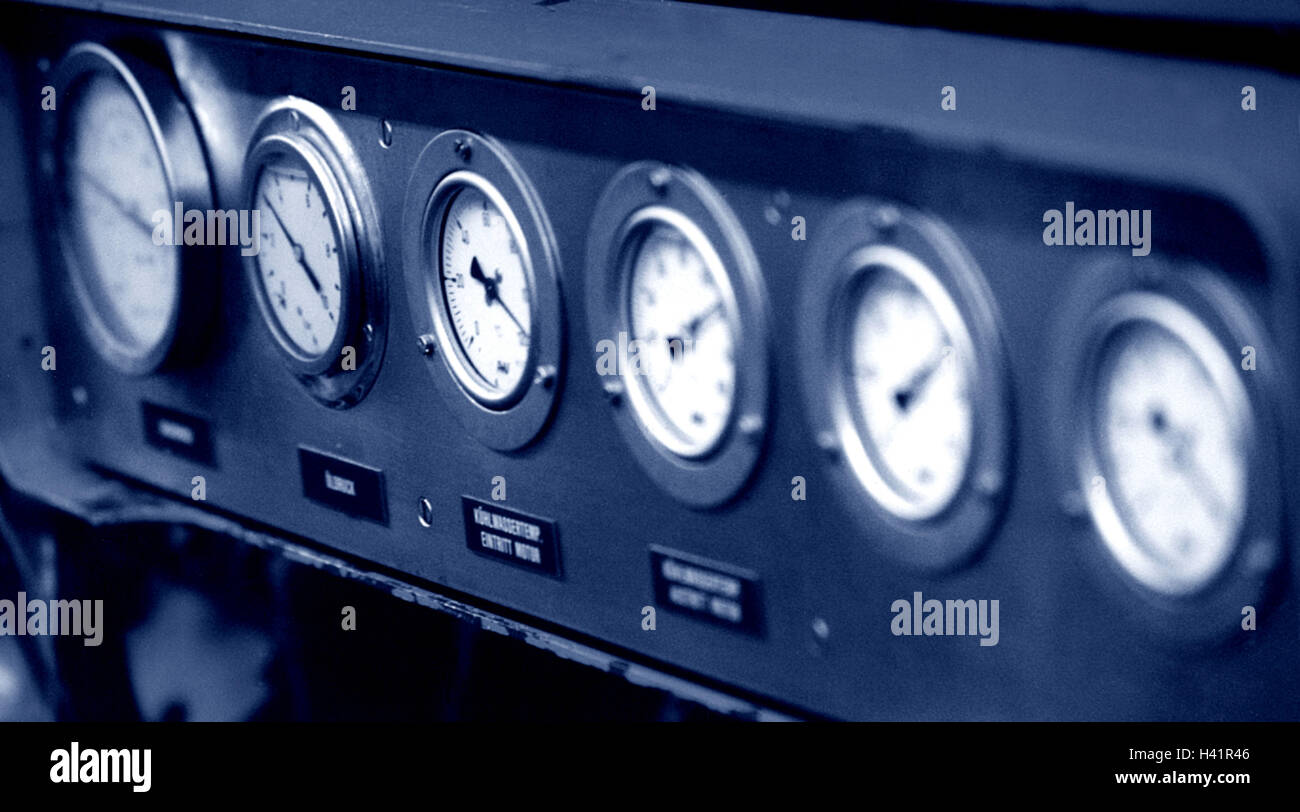Manometres hi-res stock photography and images - Alamy