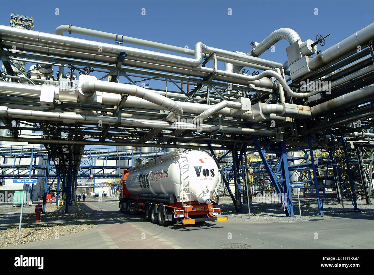 Bp Oil Refinery Gelsenkirchen North High Resolution Stock Photography ...