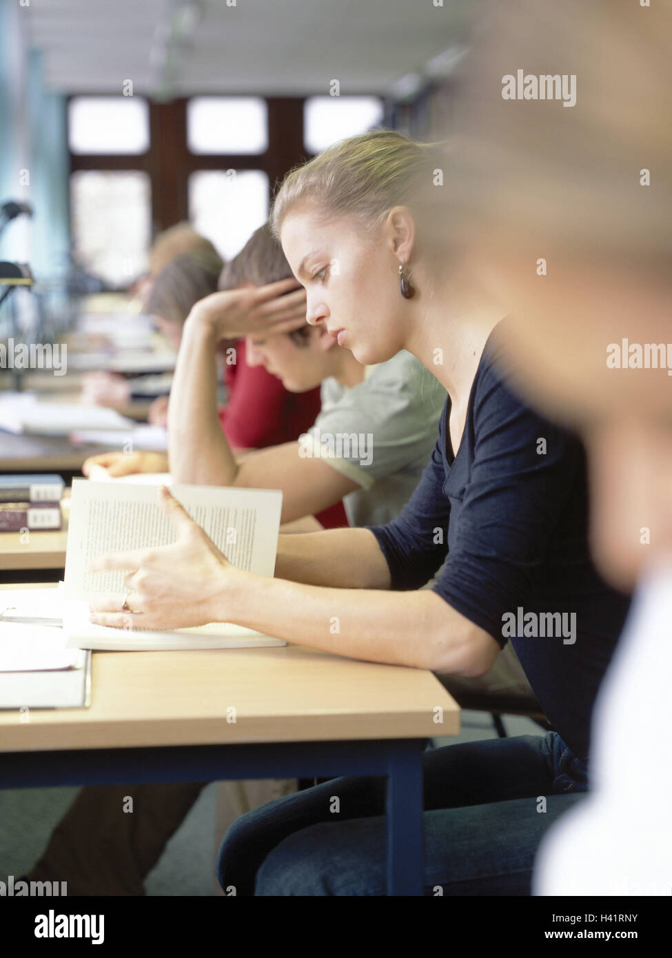 Classrooms, schoolboys, lessons, concentration, detail, school, class ...