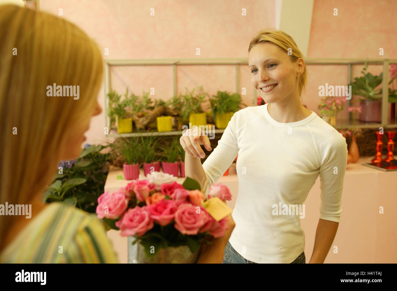 Flower business, florist, customer, consultation, flower shop, women ...