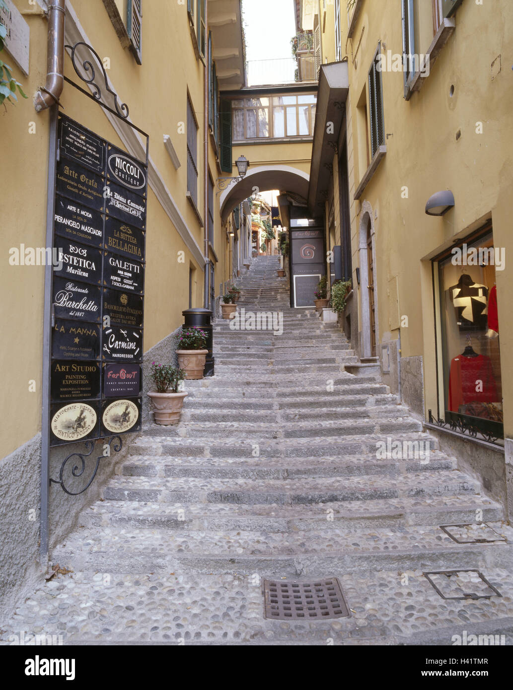 Italy, Lombardy, Bellagio, Old Town, lane, restaurants, Europe ...