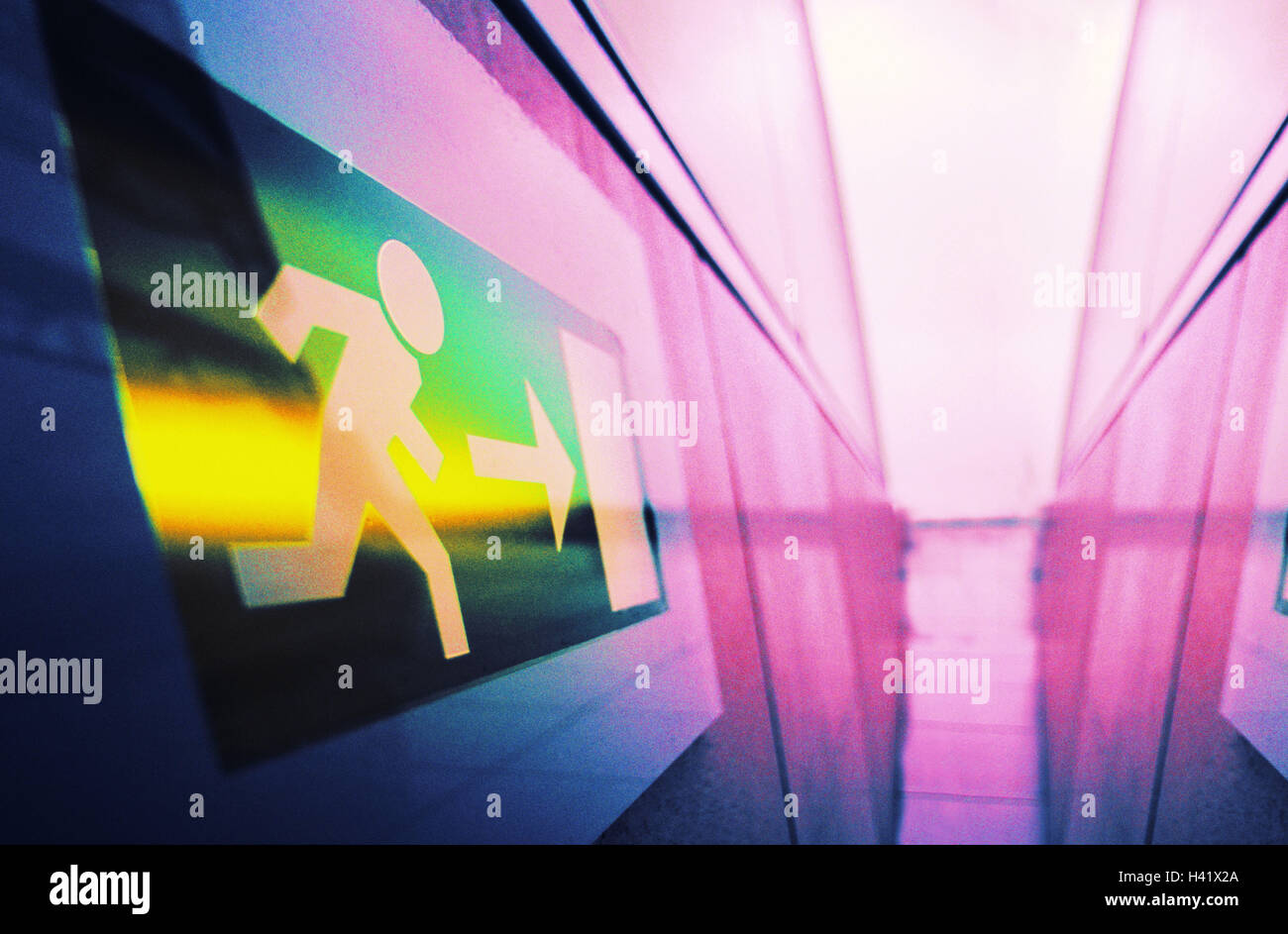 Halls, wall, sign, emergency exit, building, hall, walk, sign, tip ...