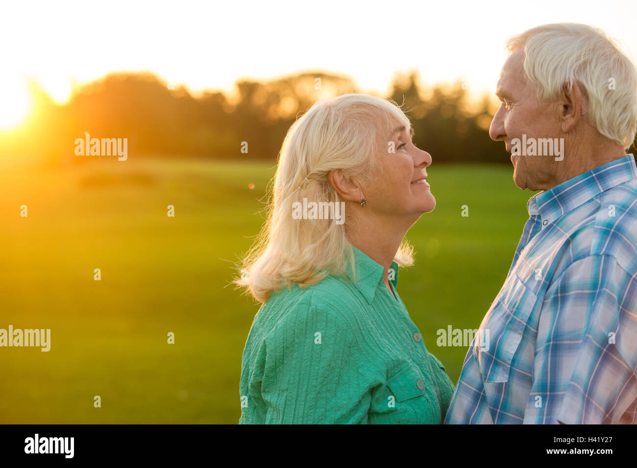 Senior couple smiling Stock Photo - Alamy