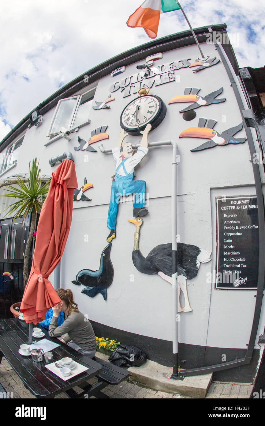 Guinness grave hi-res stock photography and images - Alamy