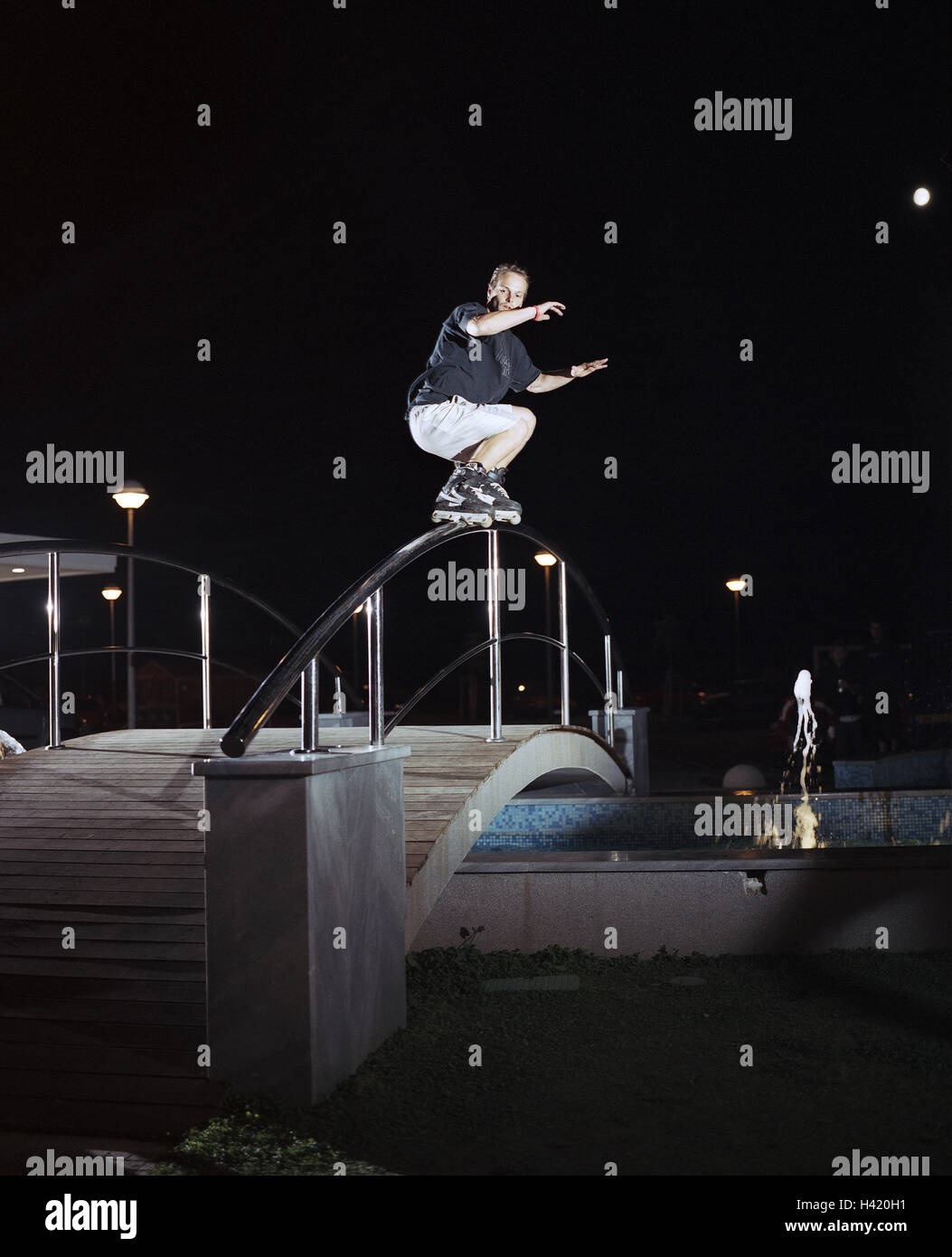 Hall, Inlineskater, bridge, hand-rails,, Acrobatics, balance,, Man ...