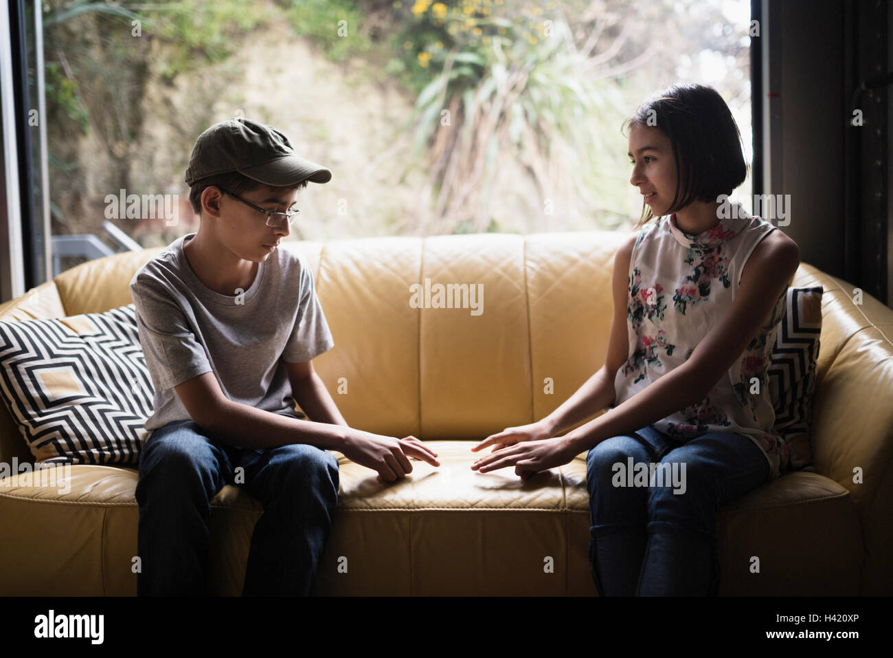 12 finger hi-res stock photography and images - Alamy