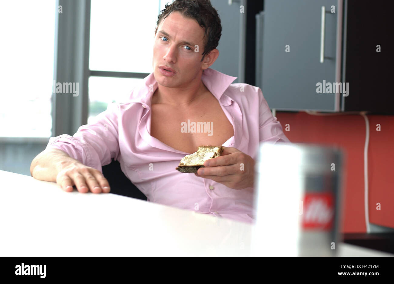 Man, sit young, bread and butter, single, cuisine, hunger, hungry ...