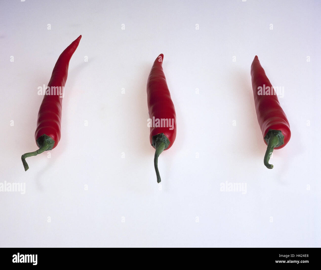 Chilli pods, chillis, red peppers, chilli, pepper pods, chilli ...