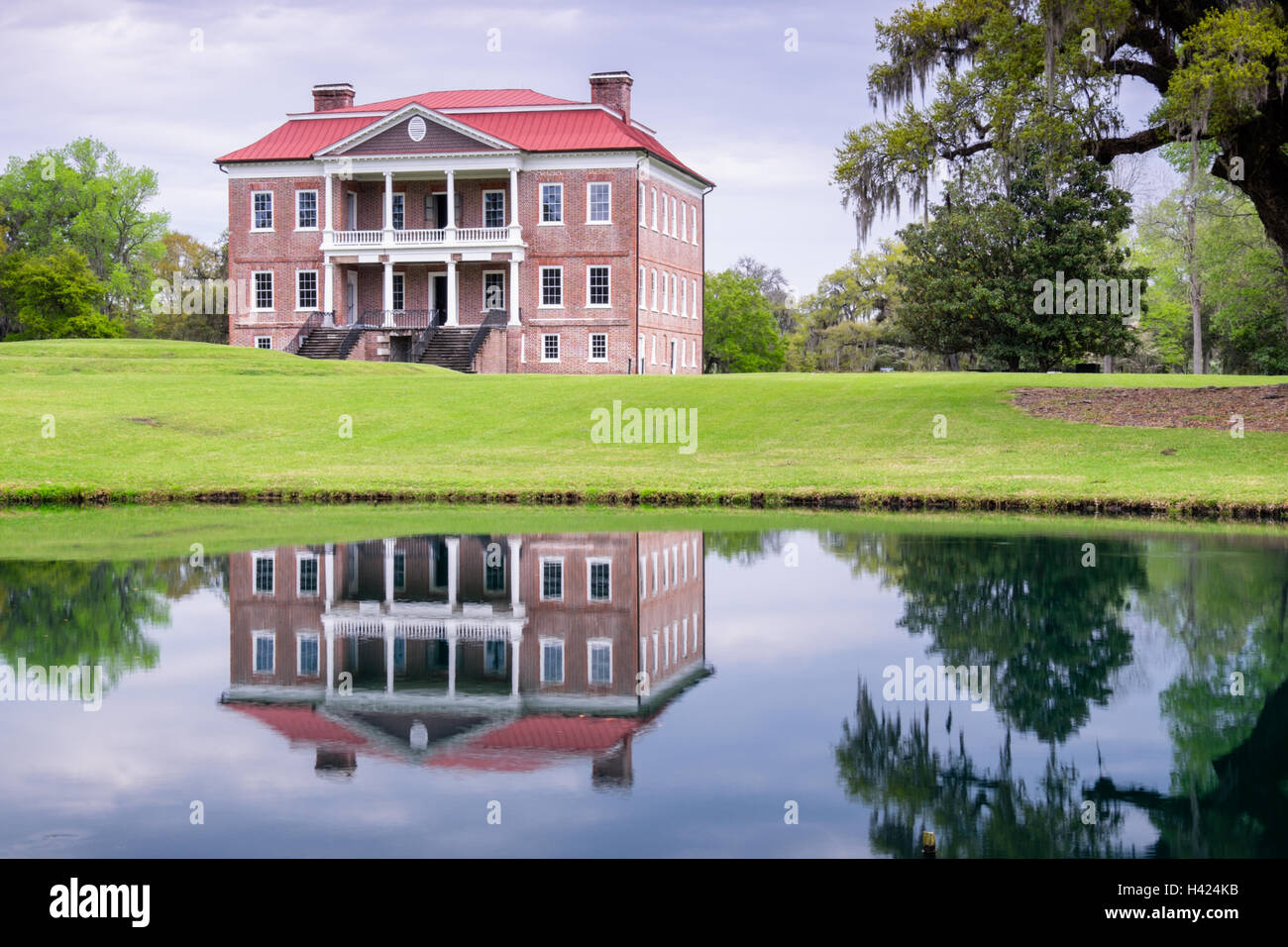 Colonial Era Drayton Hall, Charleston, South Carolina Stock Photo - Alamy
