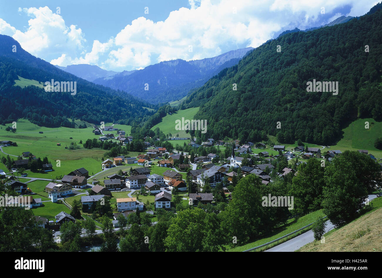 Austria, Vorarlberg, Bregenzerwald, Mellau, local overview, summer ...