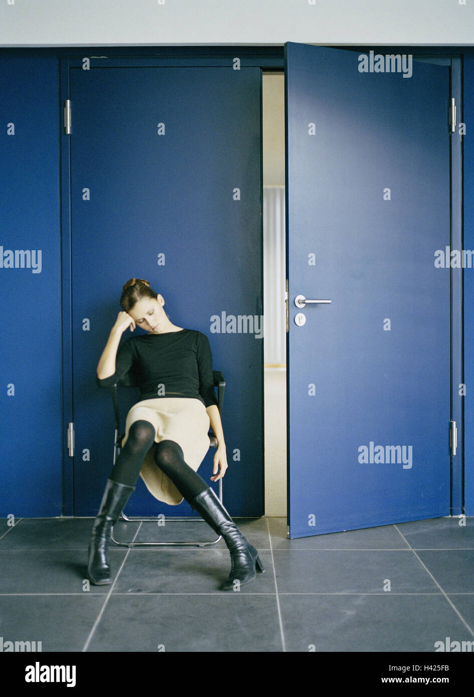 Office buildings, hall, door, woman, sit, wait, miss boredom, business ...