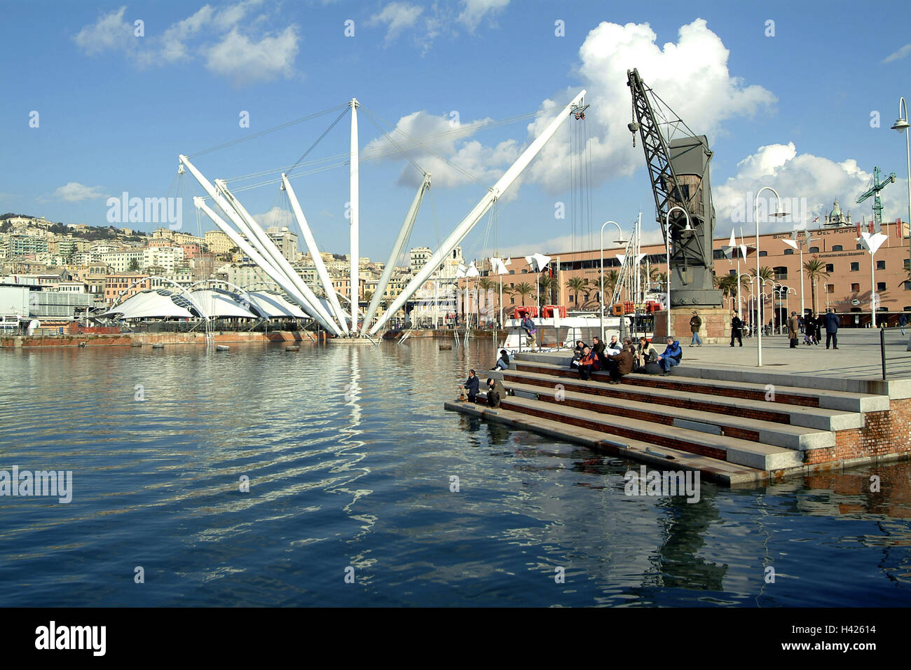 Italy, Liguria, Genoa, town view, harbour, ex-bottom building, Il ...
