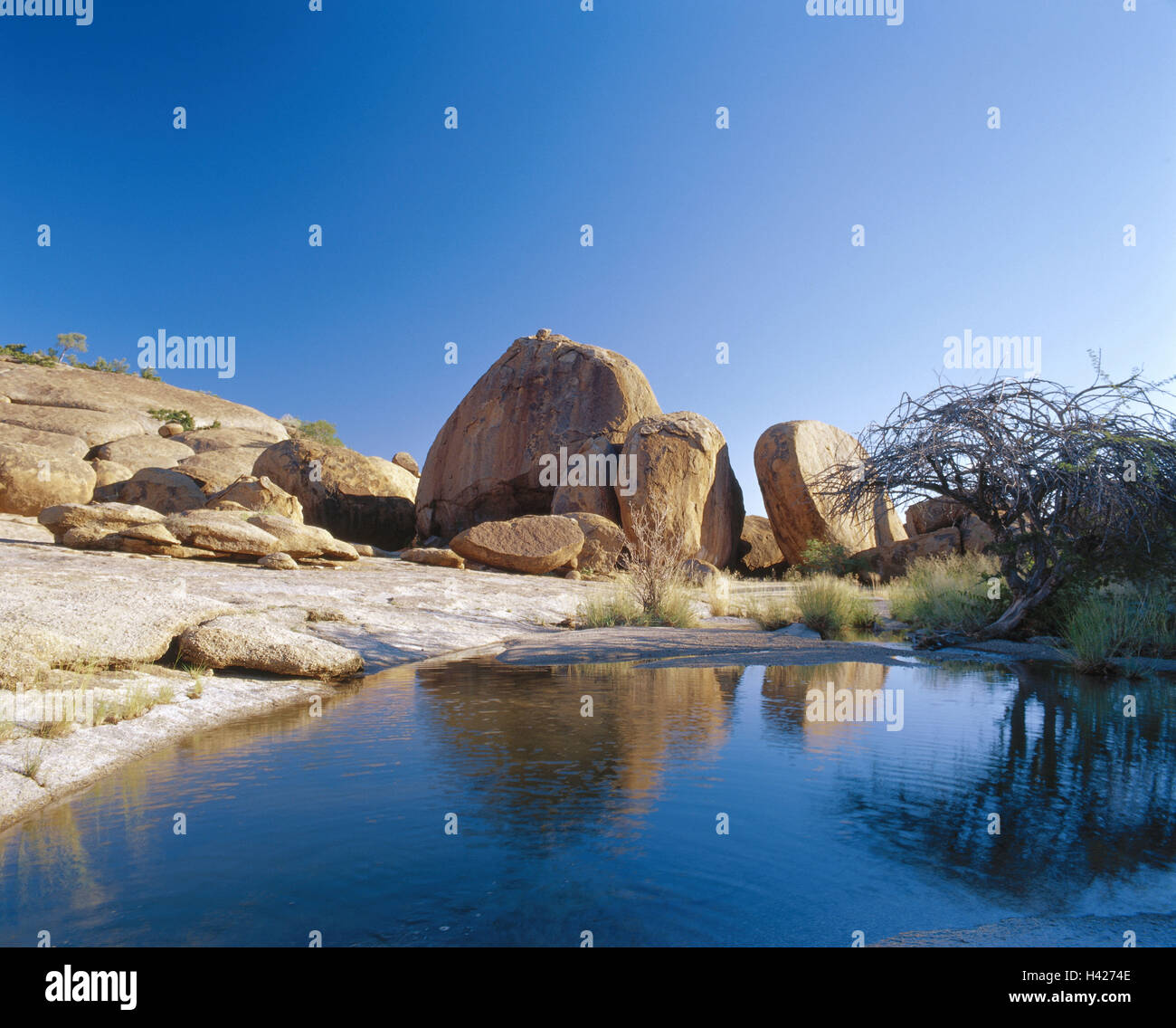 Namibia, Erongo mountains, farm Ameib, bile formations "Bull's party ...
