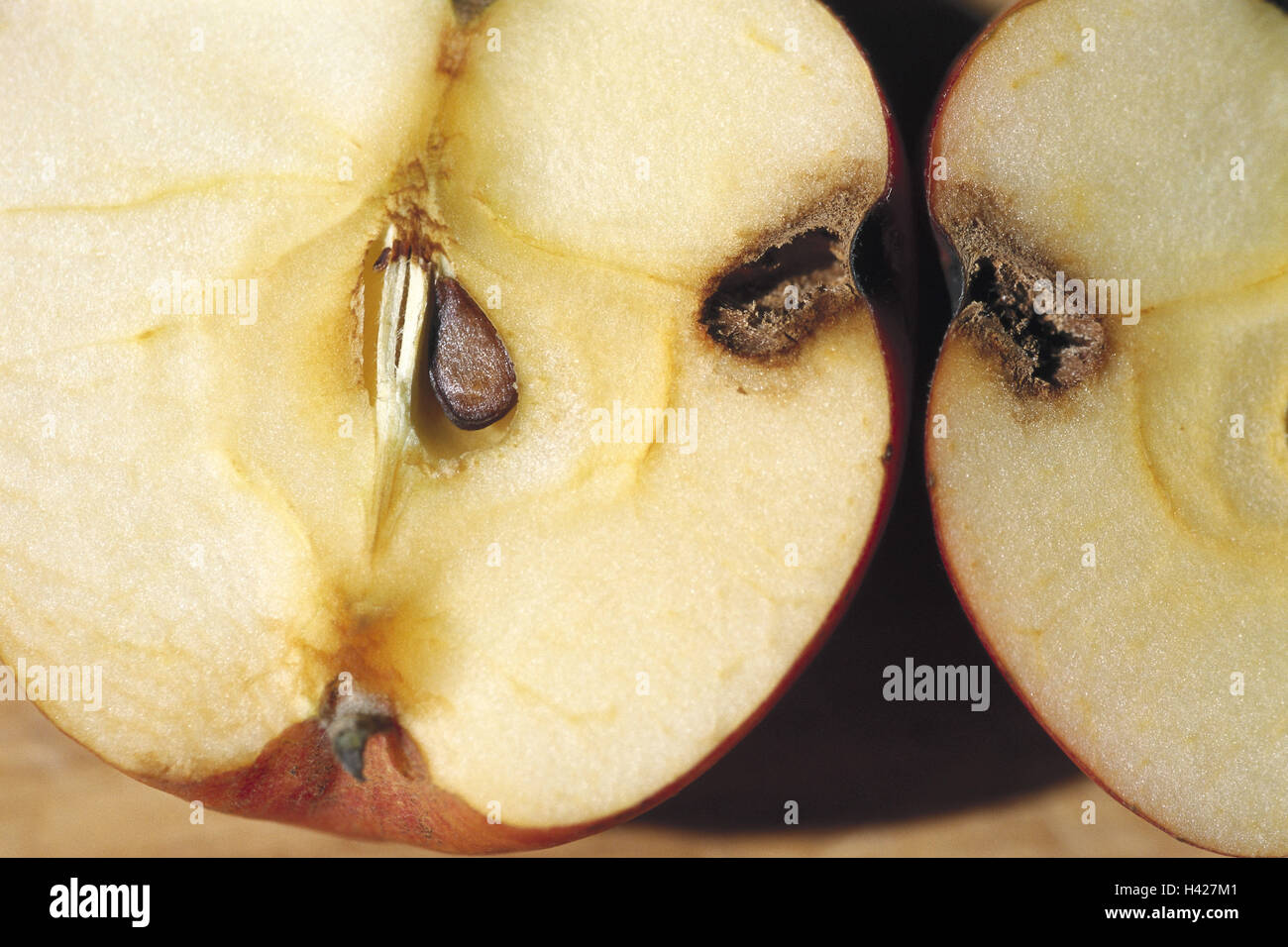 Rich and rotten hi-res stock photography and images - Alamy