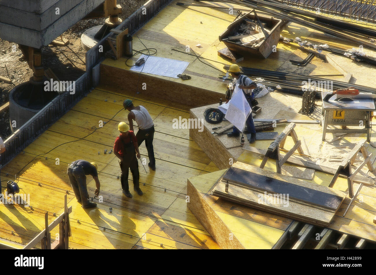 Building site, house construction, workers, from above, Construction ...