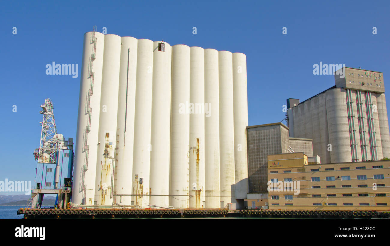 Gigantic grain silo's in Stavanger harbour Stock Photo - Alamy