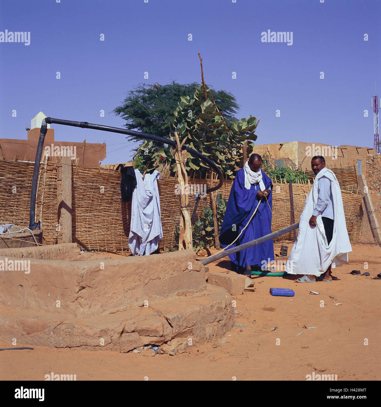 Mauritania, region Adrar, Chinguetti, well, men, Africa, West, Africa ...